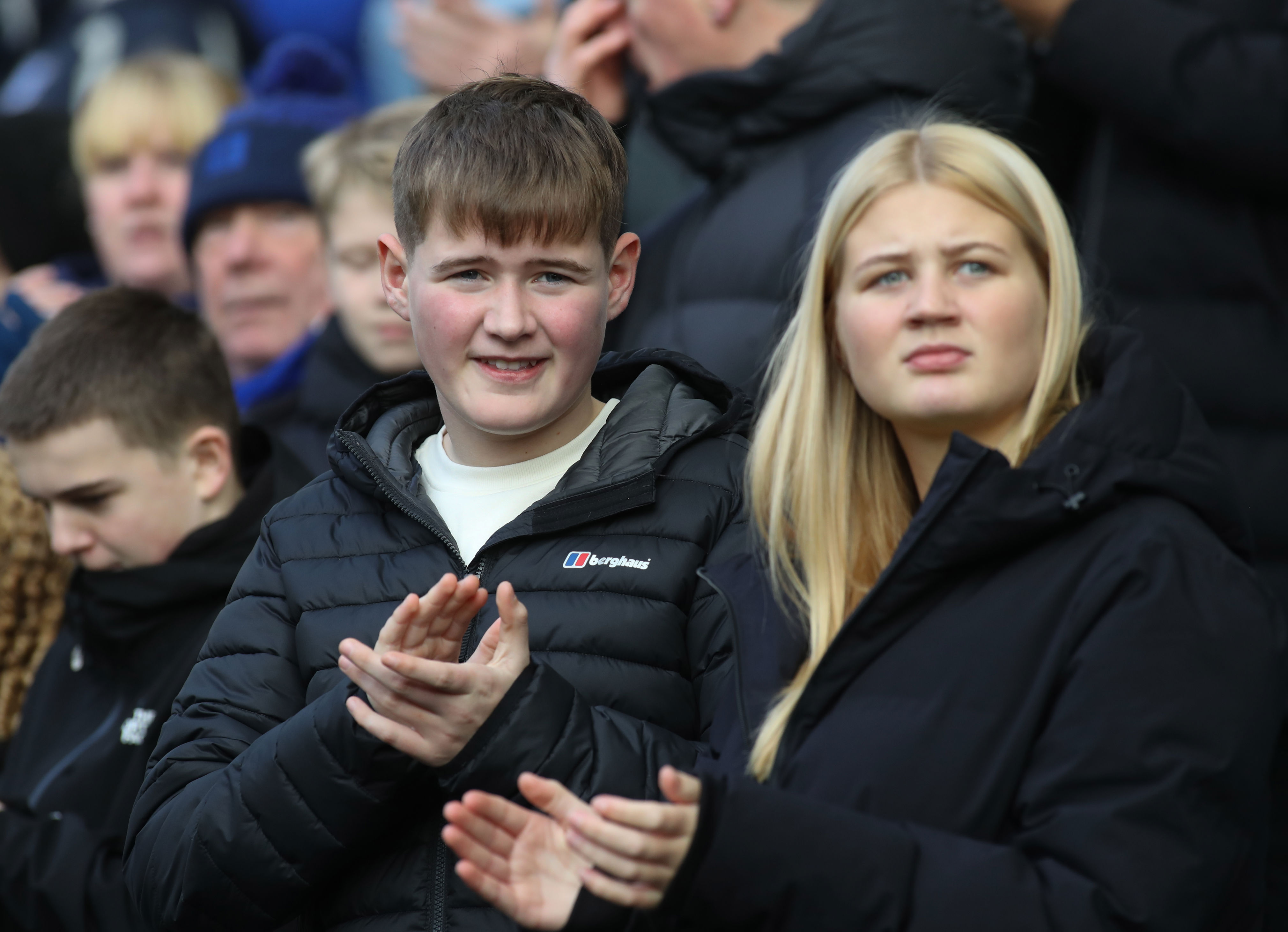 17 fantastic photos of 14,831 Preston North End faithful at Deepdale ...