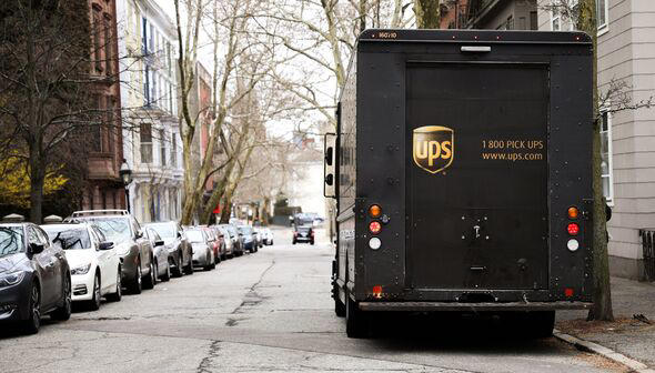 Will I get mail on Christmas Eve? Inside holiday hours for USPS, FedEx ...