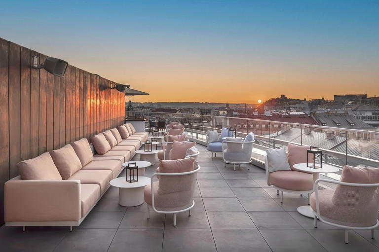 The W Hotels renaissance is here—from a revived NYC icon to a dreamy ...