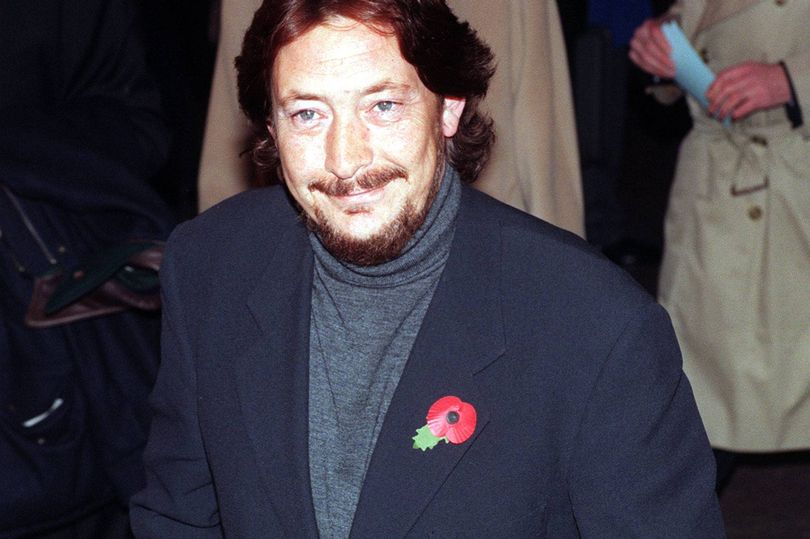 Driving home for Christmas singer Chris Rea dies at the age of 74