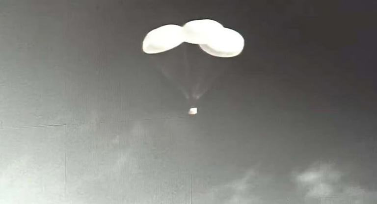 ISRO scientists test drogue parachute for Gaganyaan module