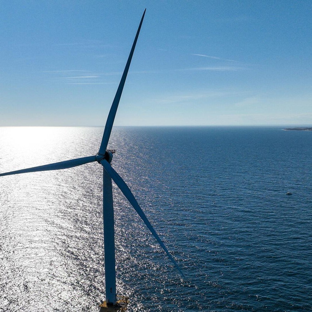 Trump admin says it's halting offshore wind projects over security risk