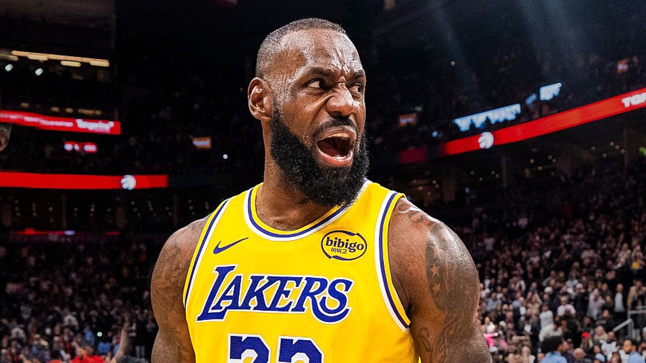 Everyone was ready to call it over - then LeBron did this