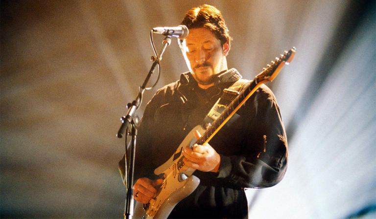 Chris Rea, singer of Driving Home for Christmas, dies aged 74