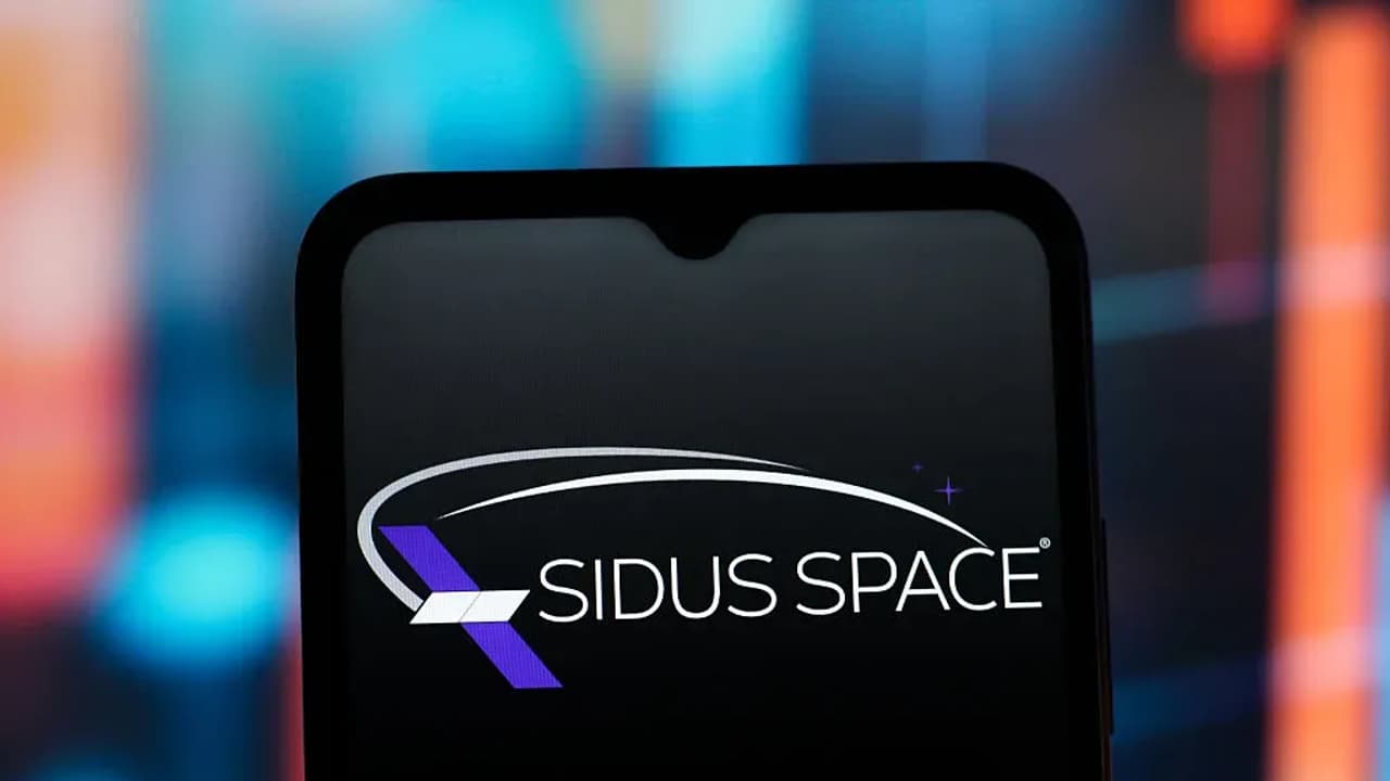 Why did Sidus Space stock rocket 75% today?