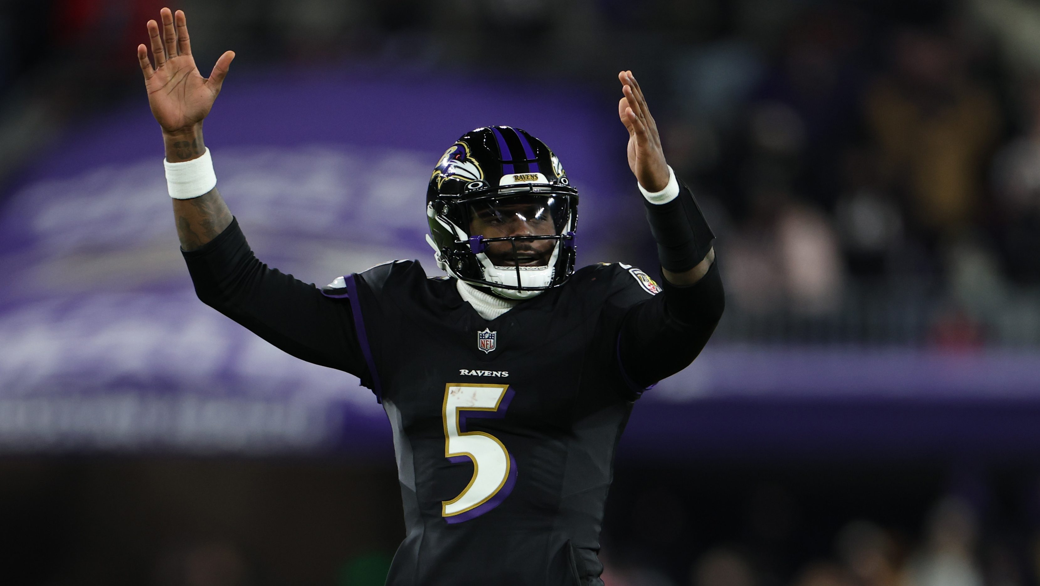 Ravens All-Pro makes Tyler Huntley claim amid Lamar Jackson worry