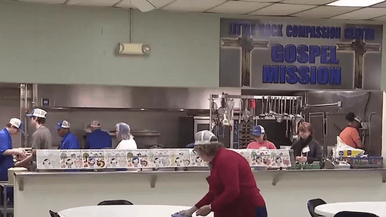 Warm meals and warm hearts: Little Rock shelter offers a refuge this ...
