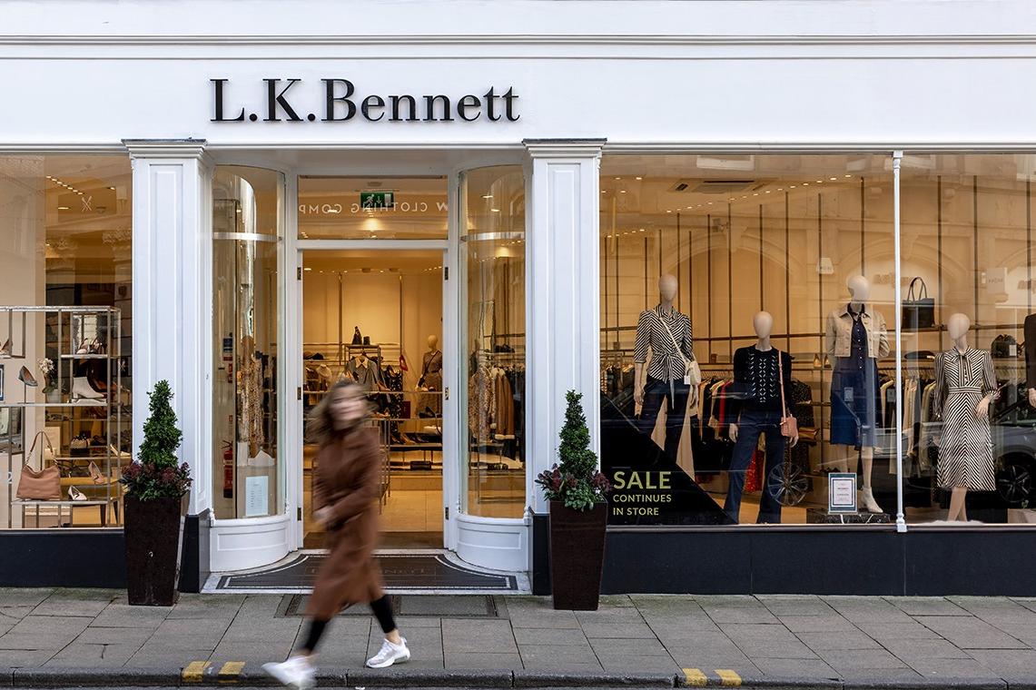 New financial turmoil at famous retailer brings uncertainty for ...