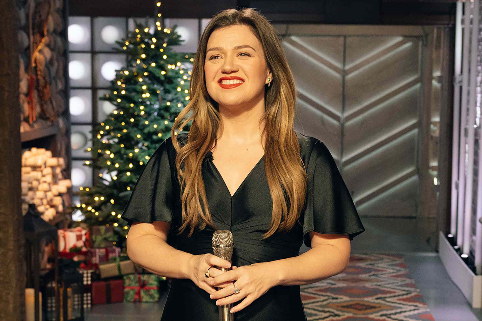Why 'The Kelly Clarkson Show' isn't new this week and when it will return