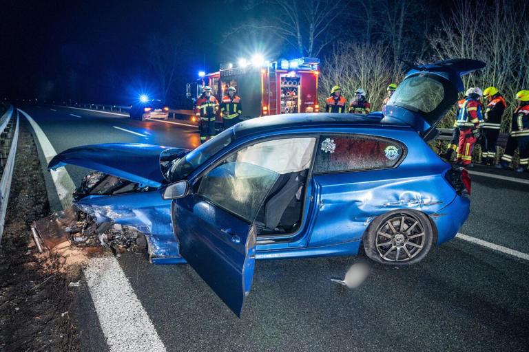 Kontrolle verloren: BMW-Fahrerin (29) schleudert 100 Meter über Autobahn
