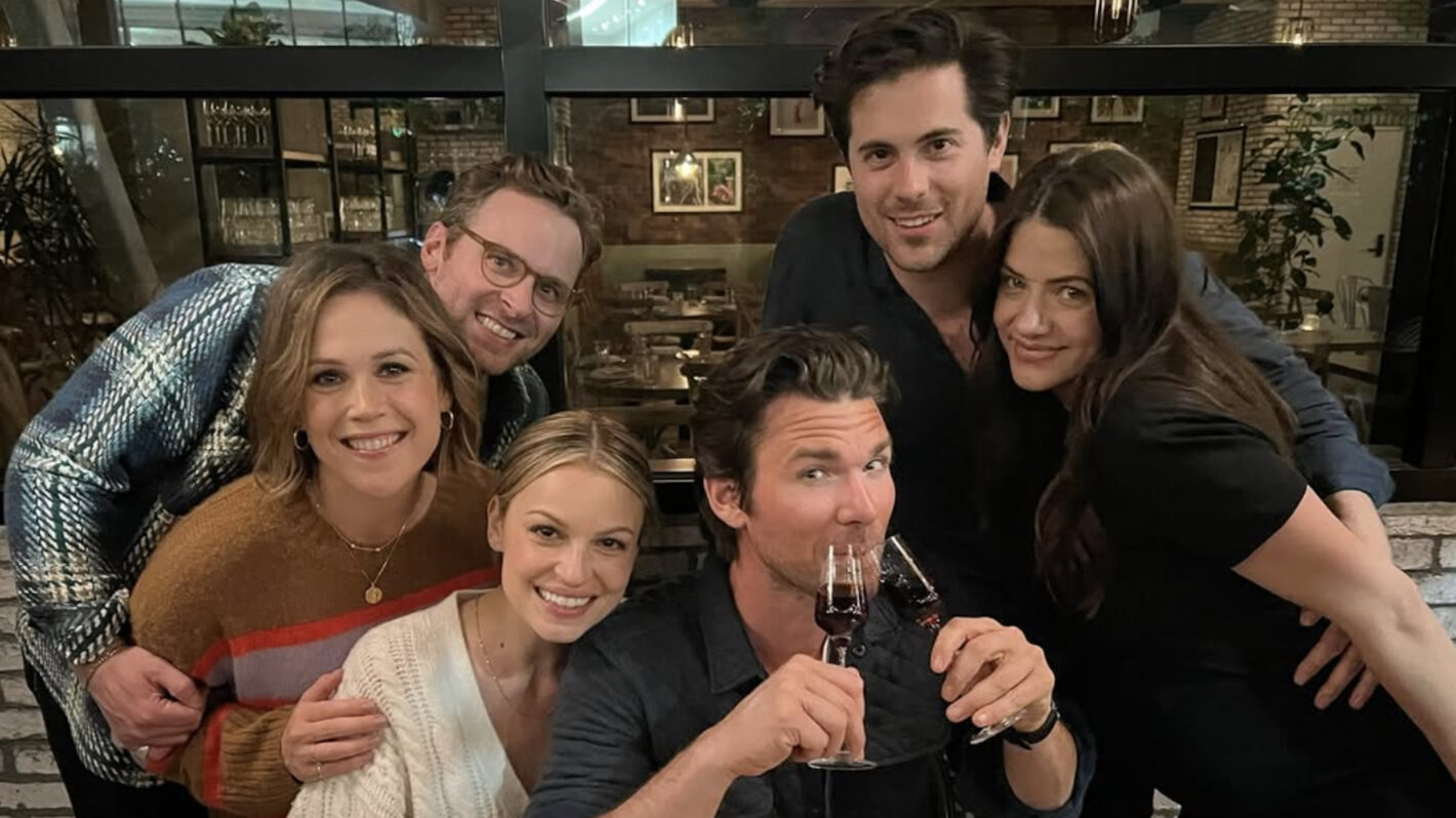 Erin Krakow gushes over ‘When Calls the Heart’ baby boom