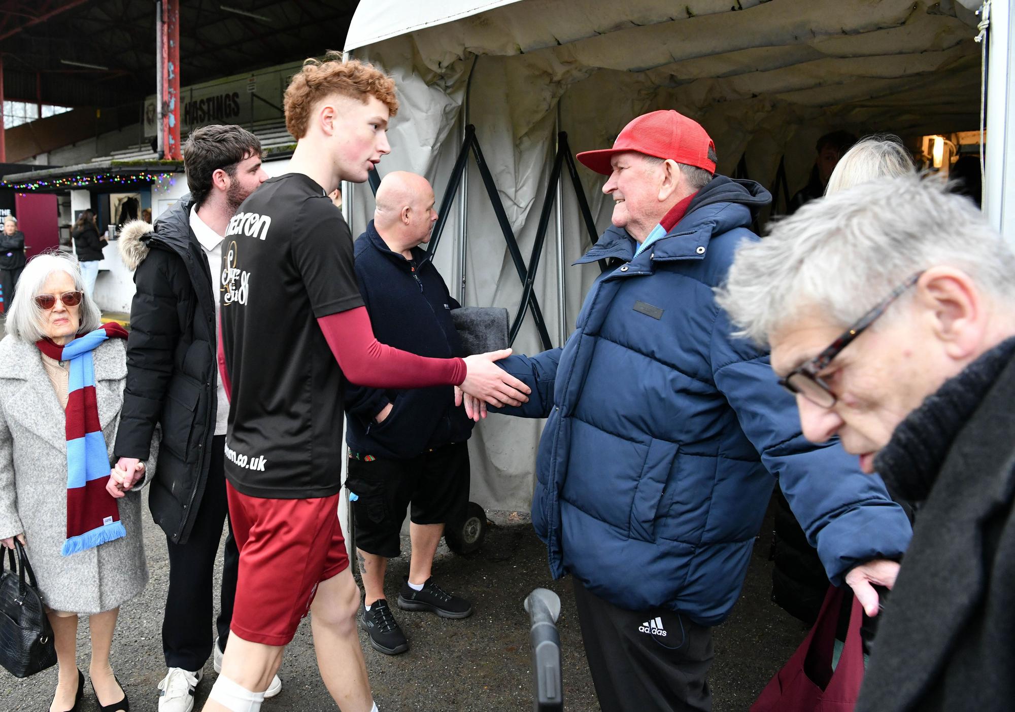 Harry, 93, debuts as mascot at beloved Hastings United