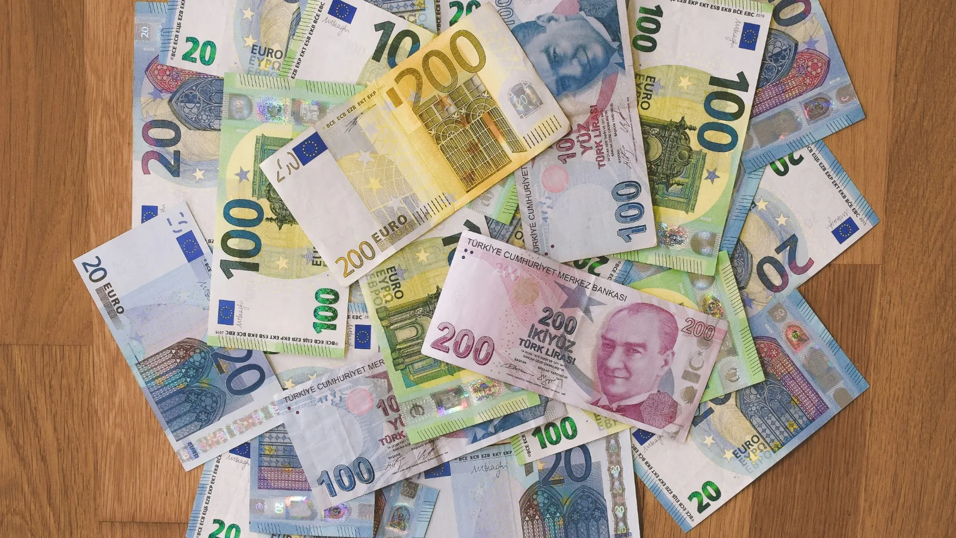 Nederlandse ondernemer sloeg bod van € 500 miljoen en wil nu zelf AI ...