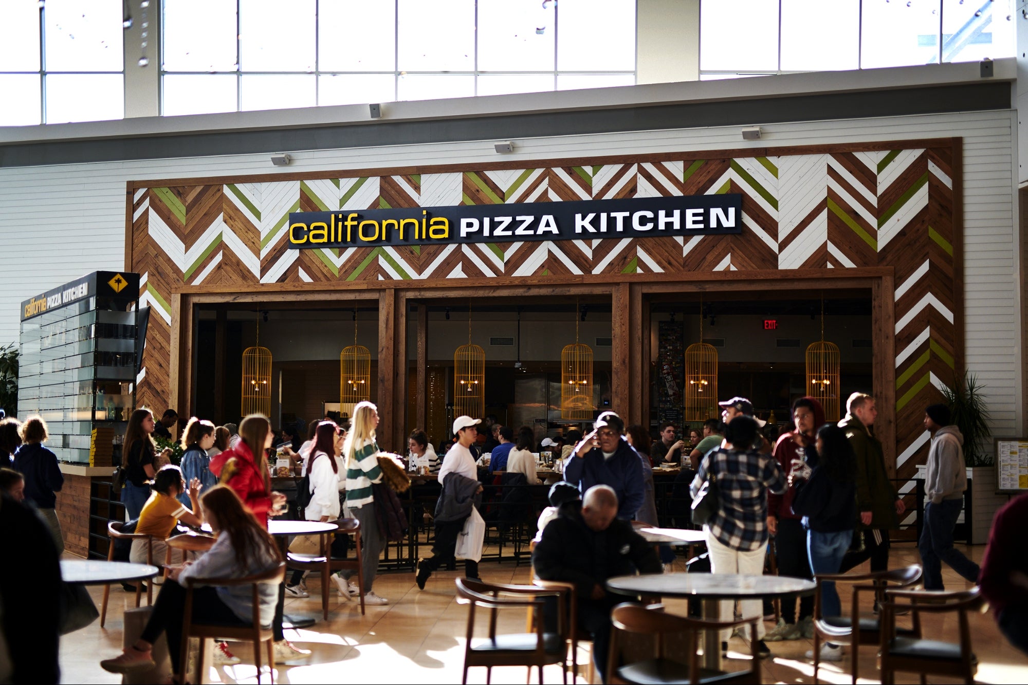 California Pizza Kitchen just sold for $300 million—and the new owners ...