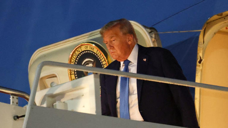 Trump ritual on Air Force One shows he's losing nimbleness: expert