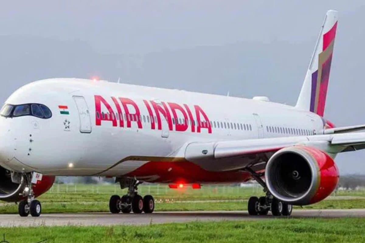 Smelling of liquor, Air India pilot detained in Vancouver before ...