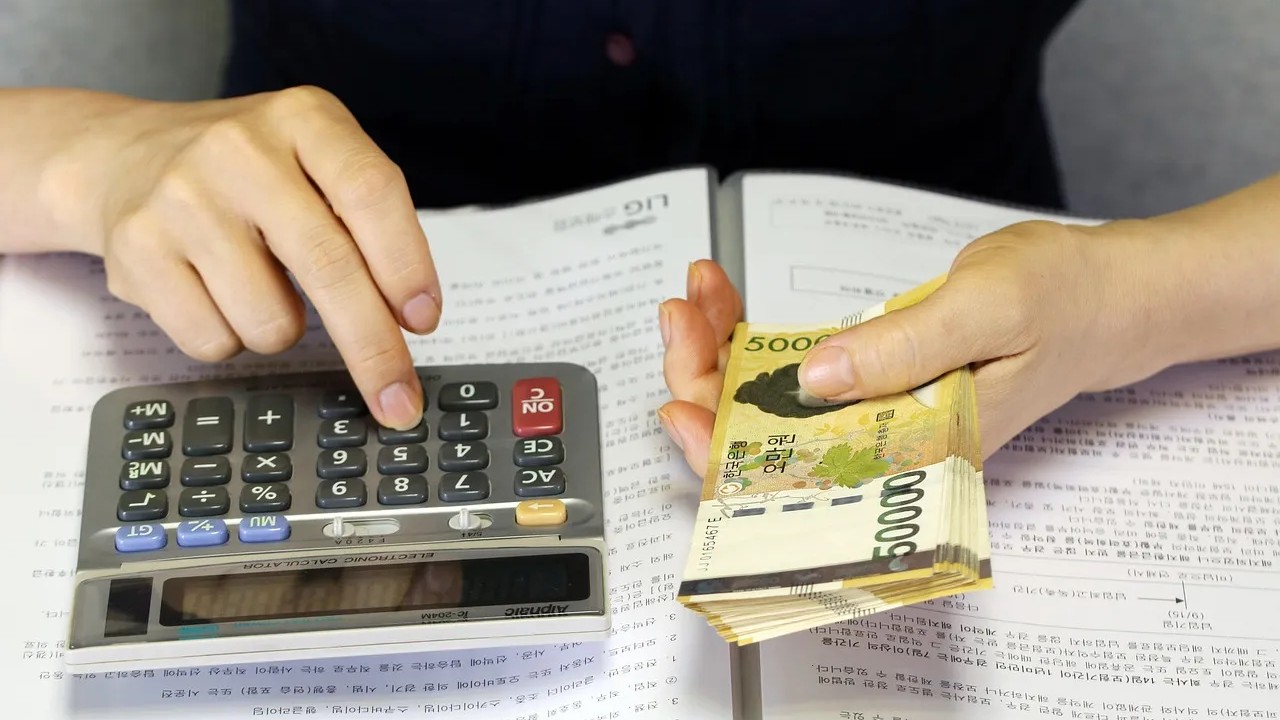 5 "Safe" investments that are silently losing value to inflation