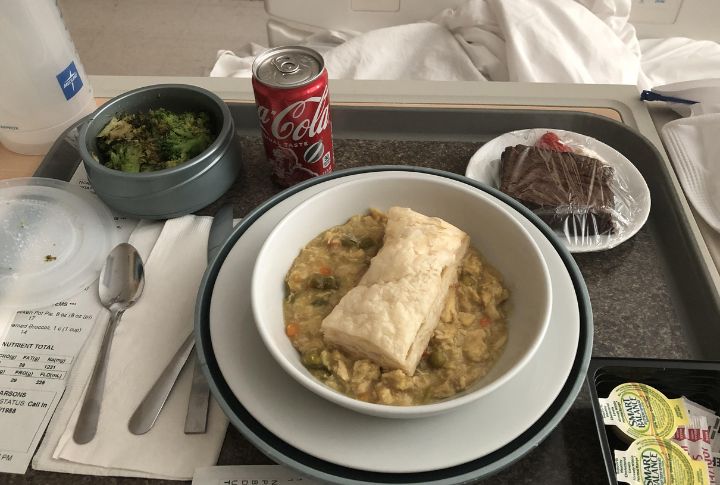 This is what hospital food looks like in 15 different countries