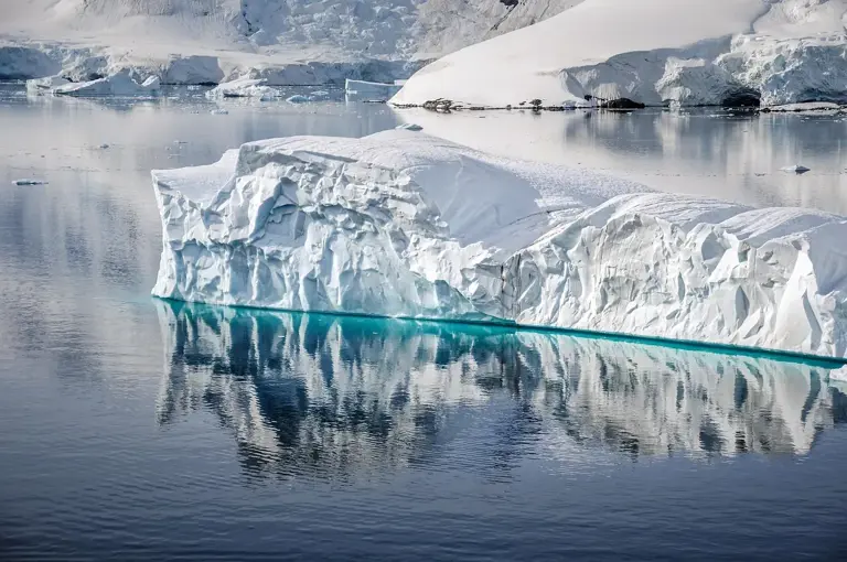 Unexpected shifts in Antarctic ice confuse researchers