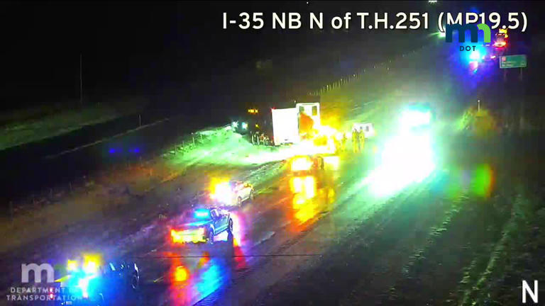 MN weather: Ice on roadways cause crashes, spinouts Monday morning