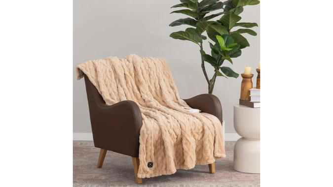 5 Costco items smart seniors need for New Year’s Eve