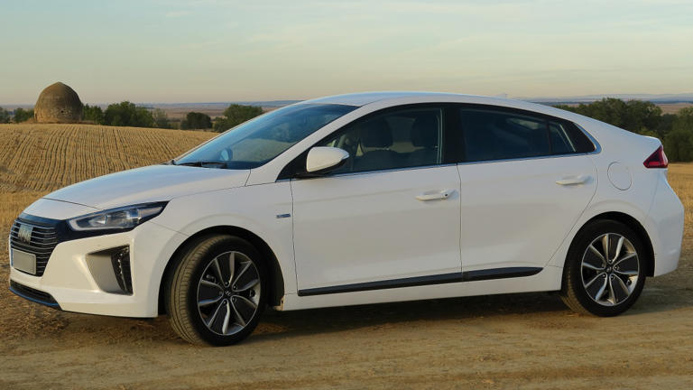 Are hybrids slower than gas cars?