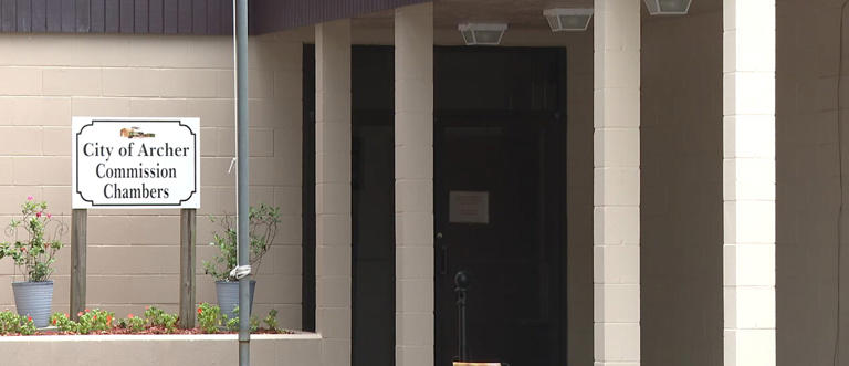 Archer City commissioners meet to discuss possible candidates for ...