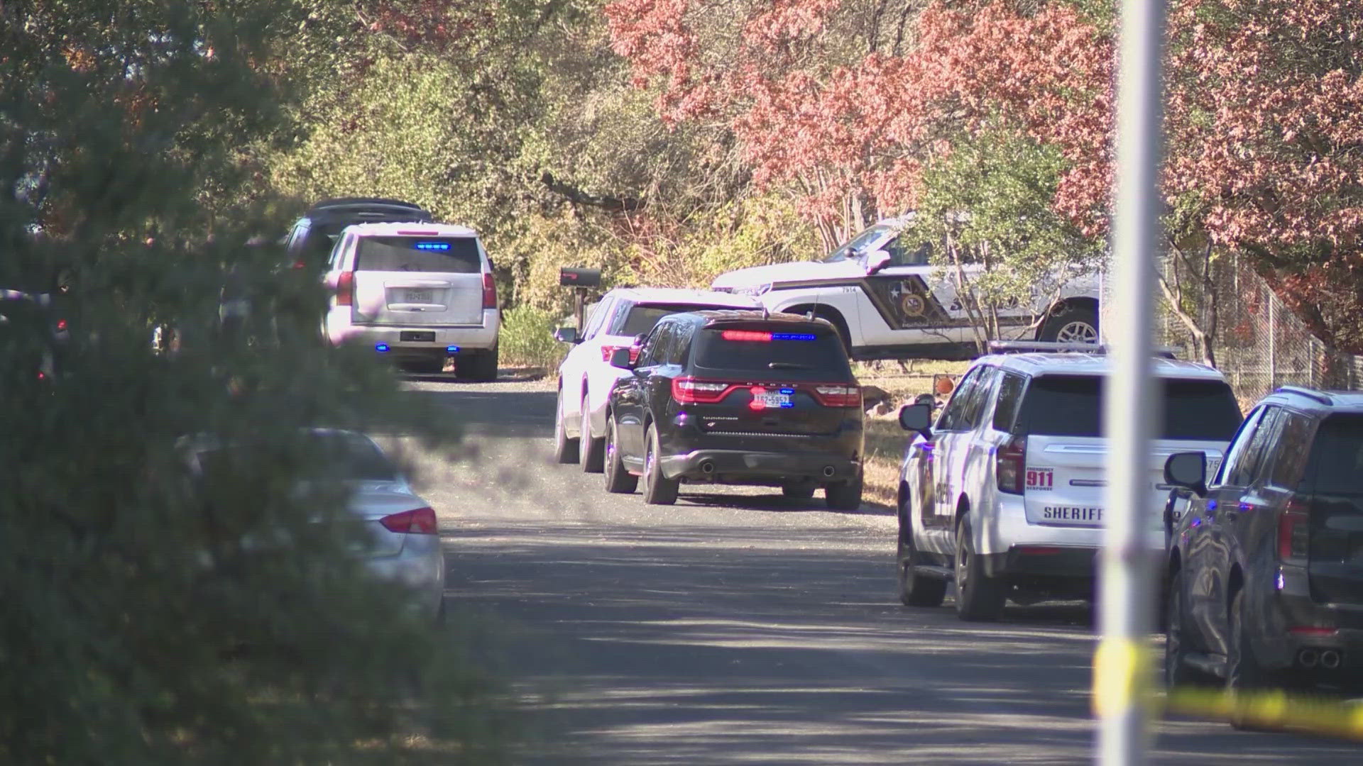 2 deputies shot, suspect killed during domestic disturbance call in ...