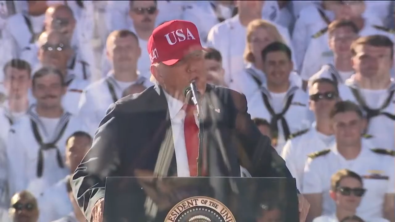 'I like your life better than mine': Trump, who dodged the draft, says ...