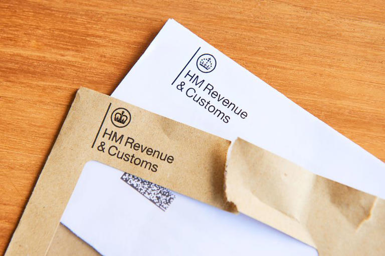 HMRC, DWP and Jobcentre confirm Christmas and New Year dates and hours
