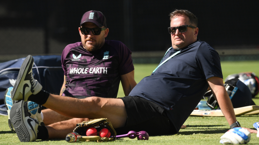 Rob Key in a bind as McCullum's wild ride hits Ashes skids