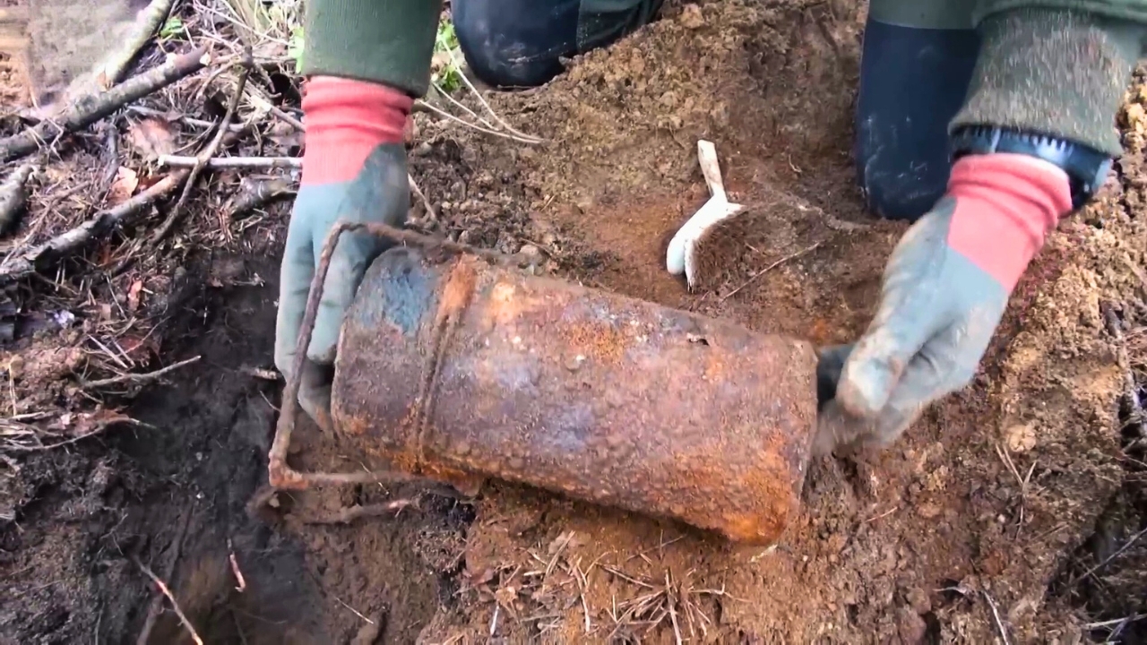 British “time capsule” unearthed in a forgotten WWII dump pit