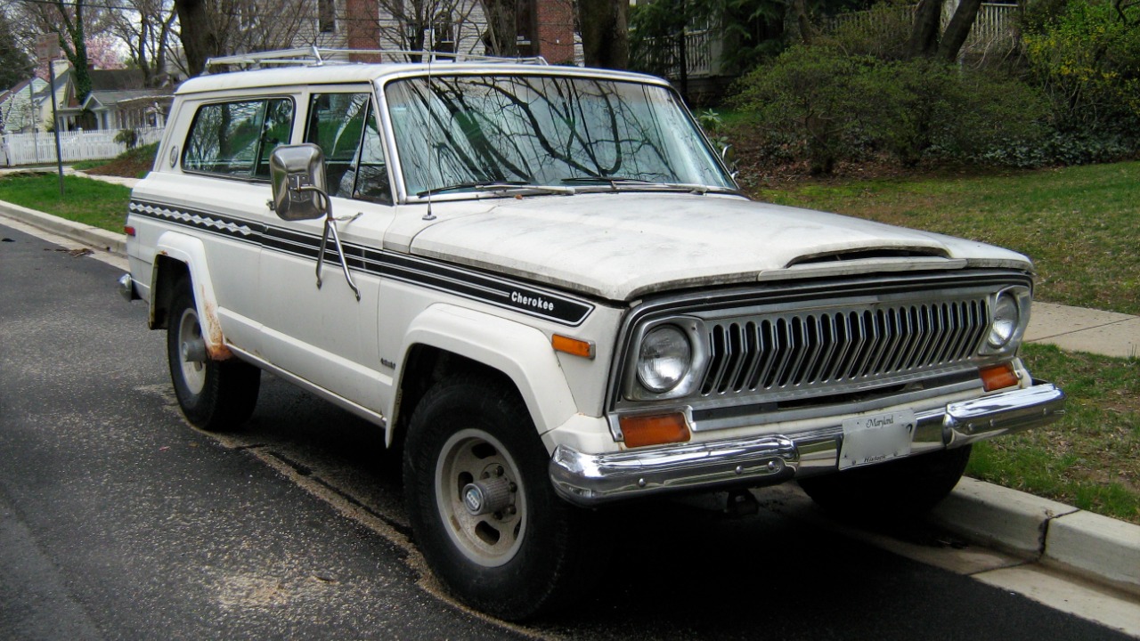 What years Jeep released the Cherokee Chief Wide Track (And what they ...