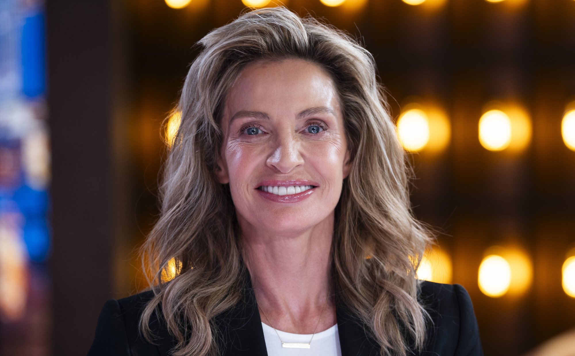 Astrid Holleeder 'onzeker' over haar social media: 'Wie zit er op mijn ...