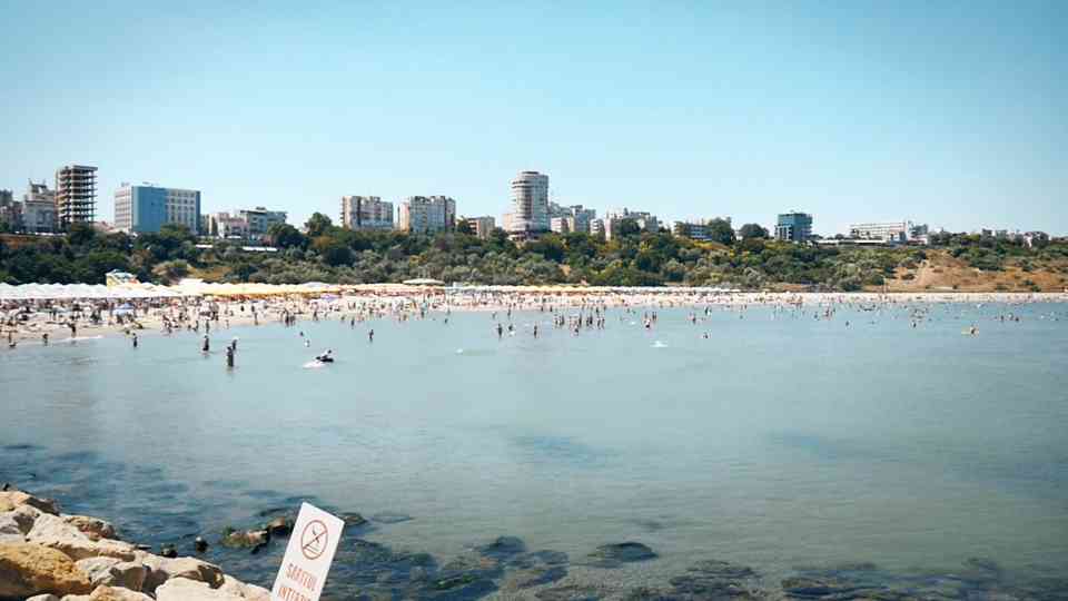 That moment you realize Romania has real beach culture