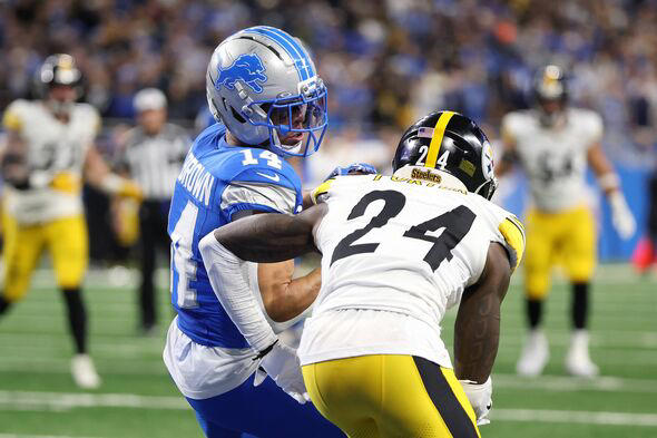 Officials explain controversial pass interference at the end of ...