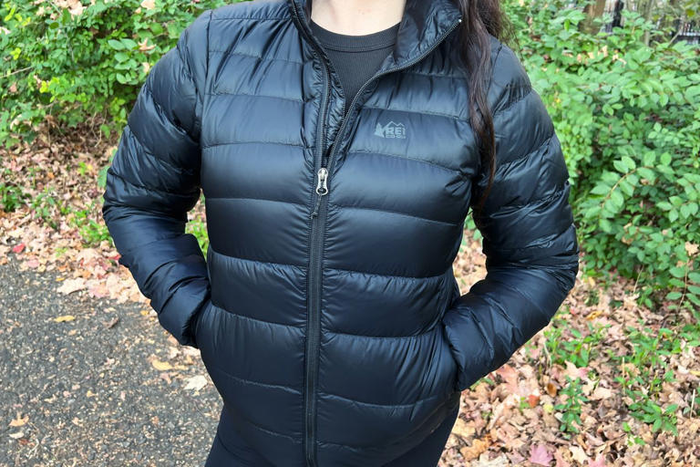 I wore this $56 Amazon puffer jacket from Iceland to Alaska, and it ...