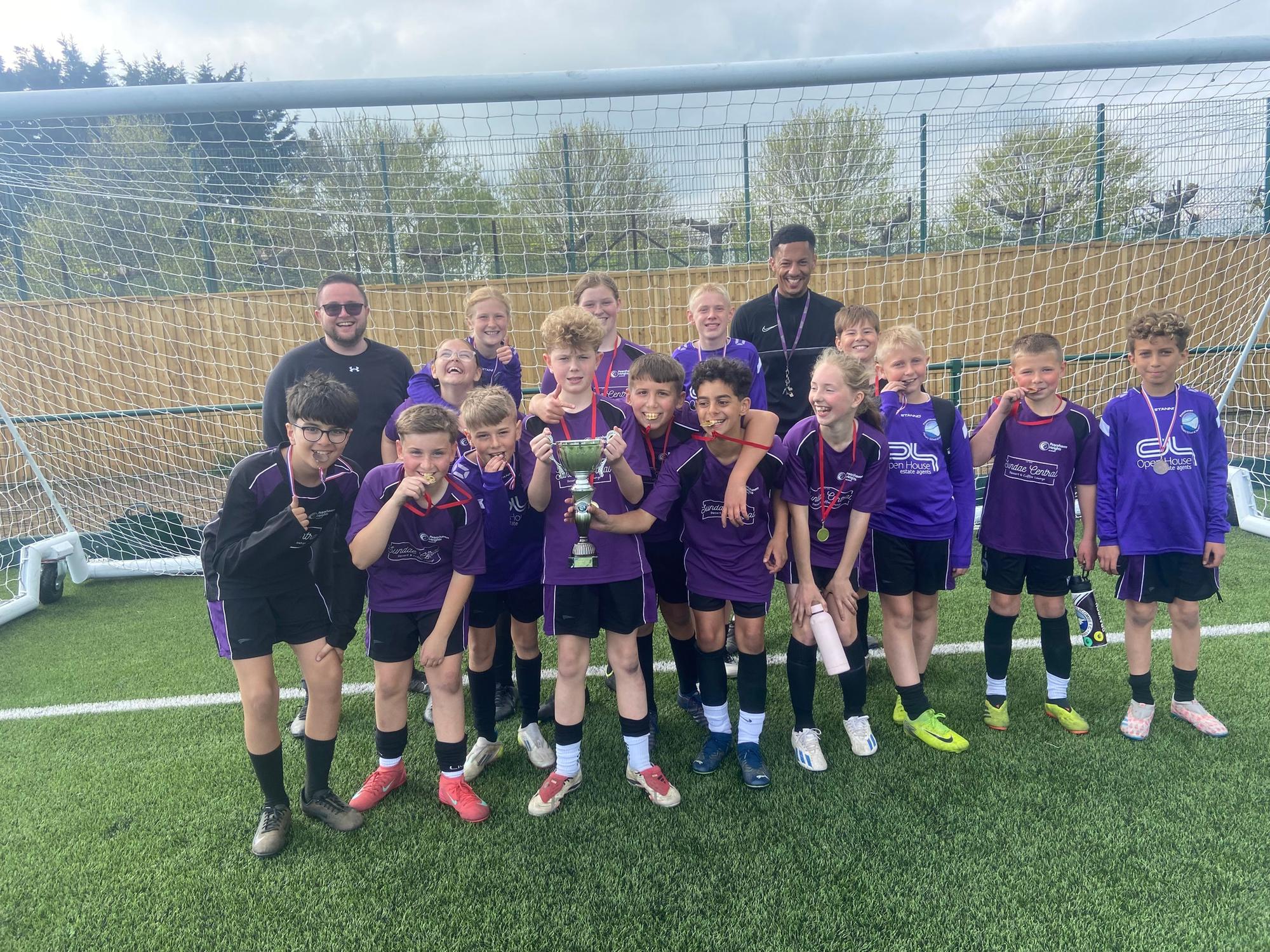 Peacehaven Heights Academy wins Active School of the Year