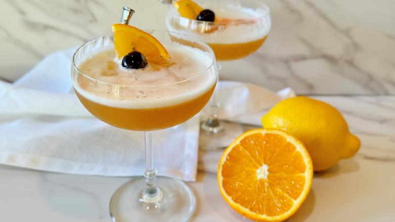 Classic amaretto sour recipe