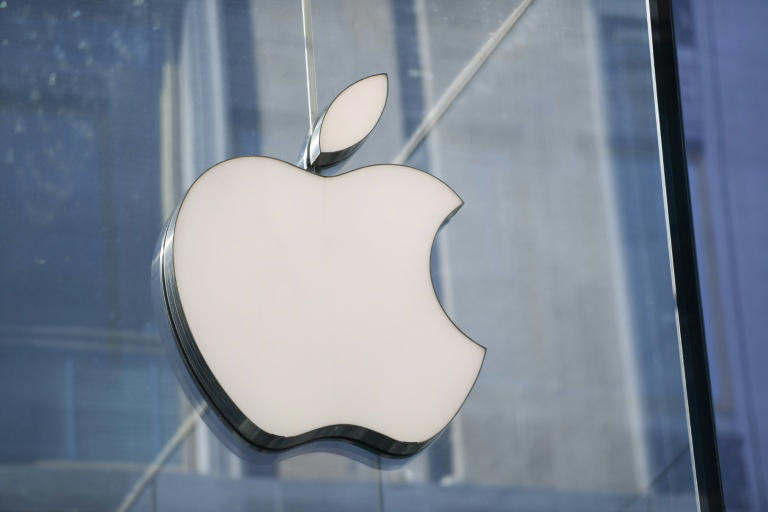 Italy fines Apple nearly 100 MN euros over app privacy feature