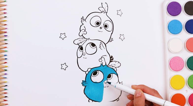 Learning colors through a drawing of colorful birds