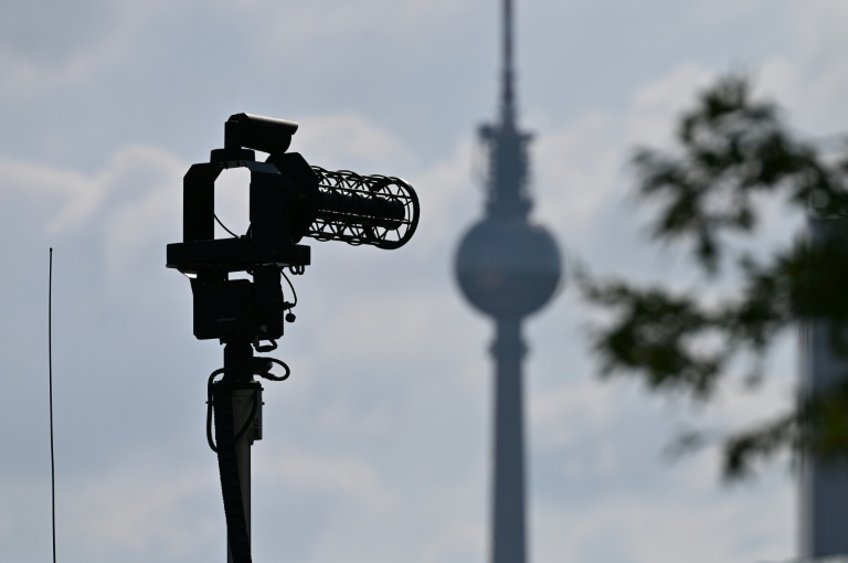 BKA-Chef Münch: 2025 bereits über 1000 "verdächtige Drohnenflüge" in ...