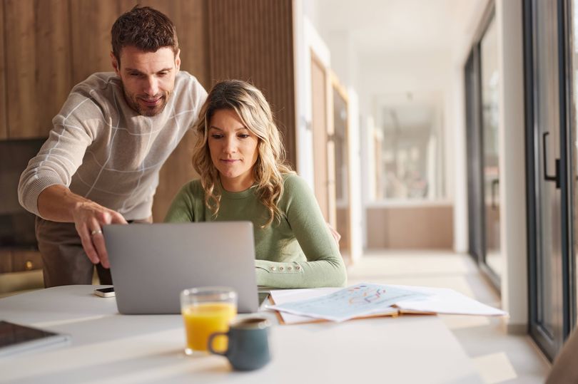 UK households missing out on huge sums in unclaimed benefits - check ...