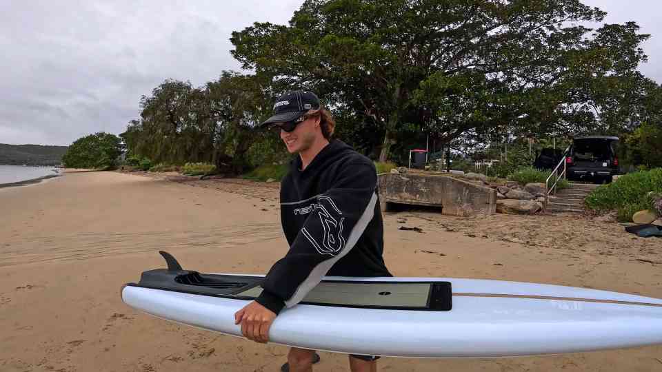 He took a $40,000 electric surfboard into the water… here’s what happened