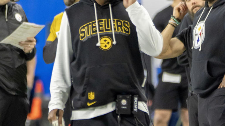 'The legendary streak continues': NFL reacts to Steelers coach Mike ...