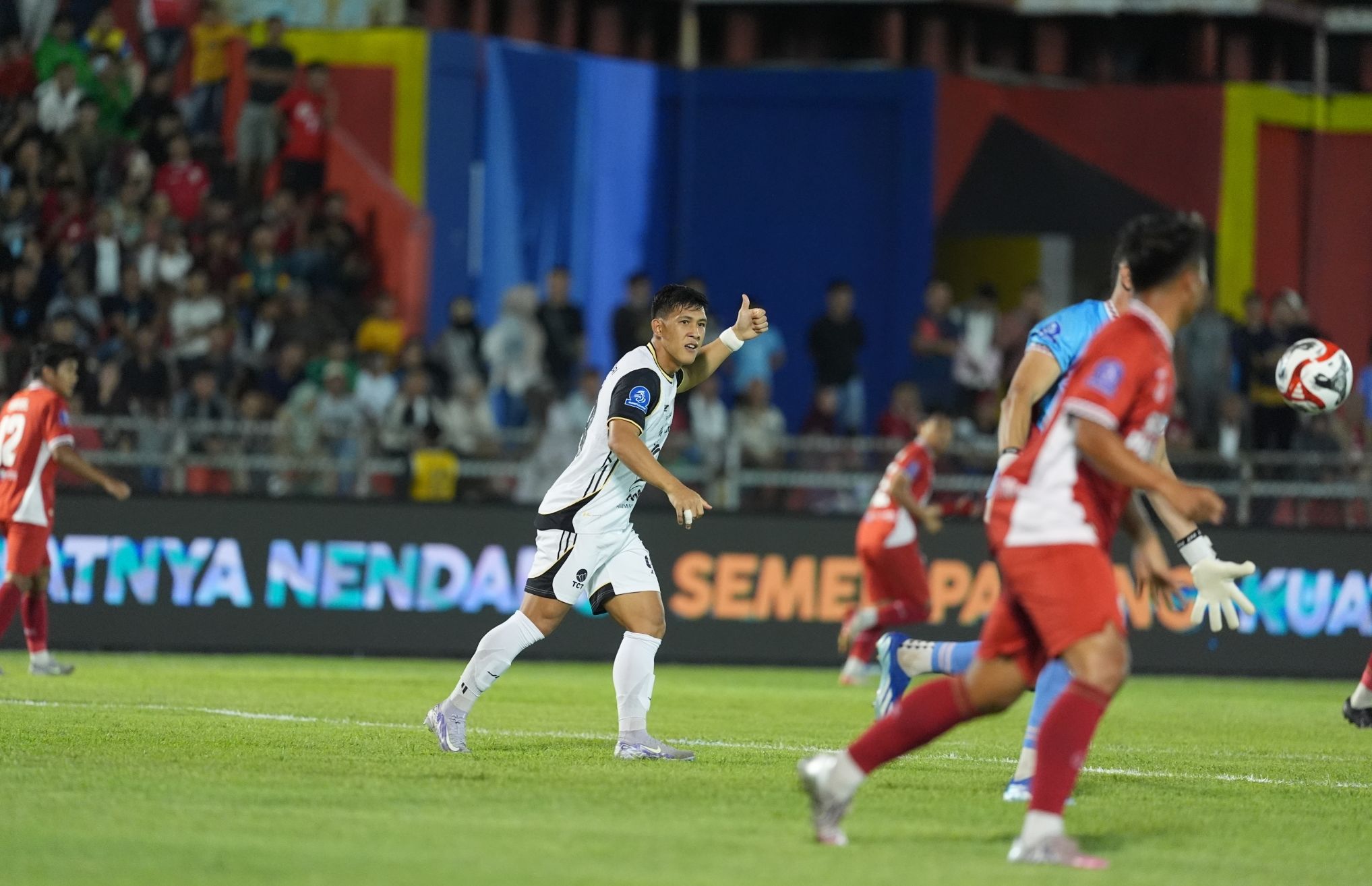 Hasil Super League - Jordi Amat cetak gol bunuh diri, Persija kalah dari Semen Padang dan ...