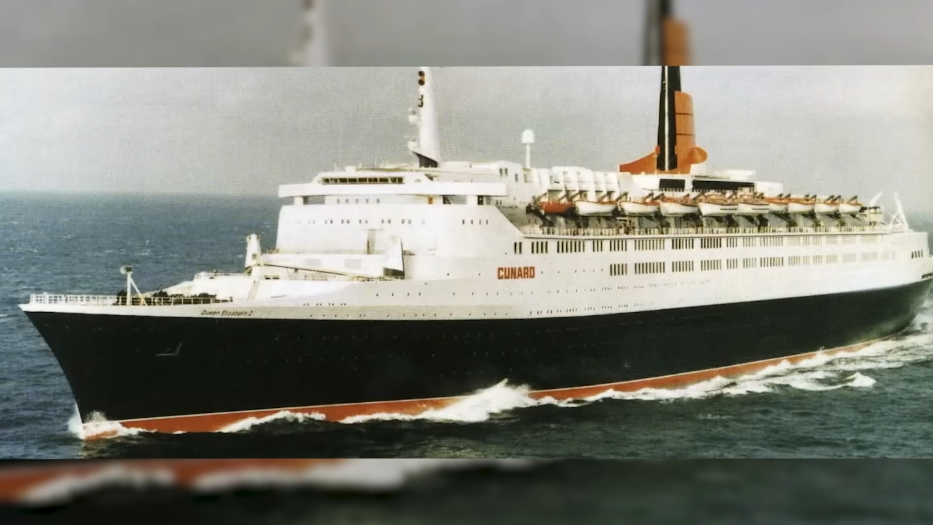 What made the Queen Elizabeth 2 the last great ocean liner ever built