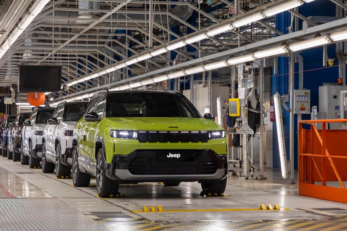 Jeep Avenger e Compass: record di vendite e quote di mercato 2026