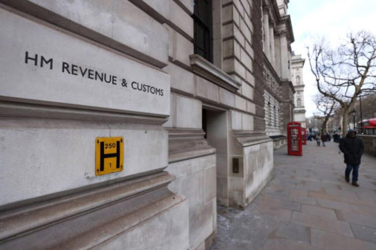 HMRC bringing in big penalty change for UK households