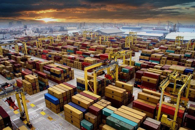 Las exportaciones de la Comunitat crecen un 3,4 % en octubre y sitúan ...